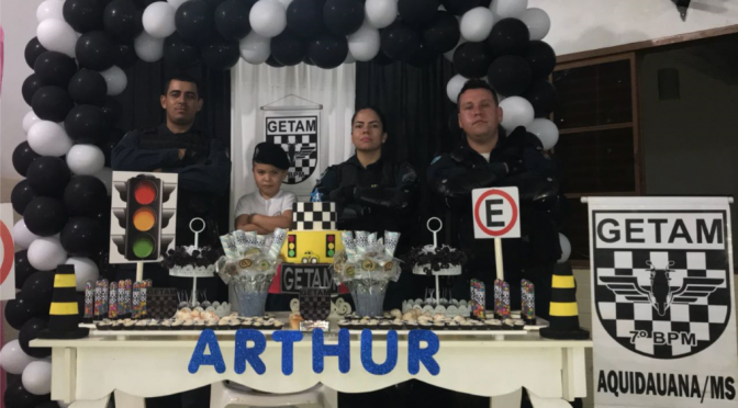 CPA-3 / 7ºBPM: Garotinho fã da Polícia Militar é surpreendido com a ...